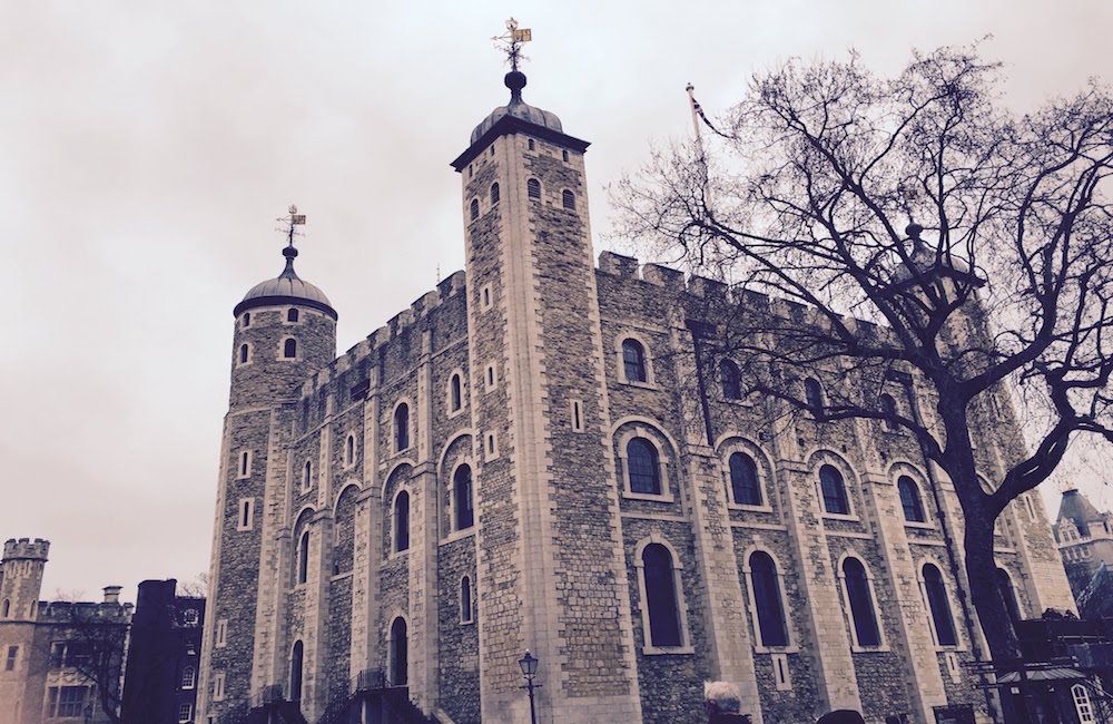 Princess Elizabeth - Prisoner to Queen